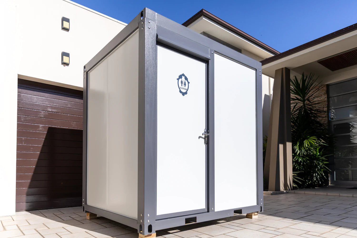 Portable Bathrooms – Equip U Store